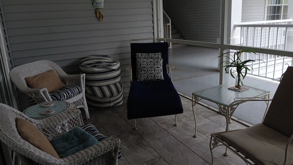 Paradise Lakes Nudist Resort Condo Available Other Nudist Resorts Are Close. - Land O' Lakes, FL