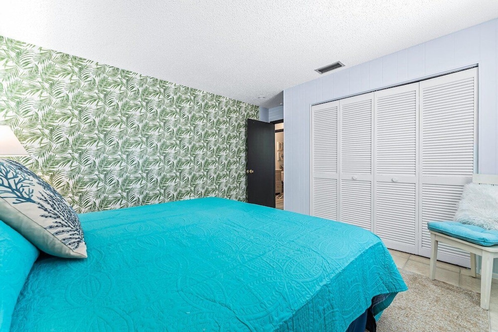 Quiet Downtown Sarasota Villa. Updated 2022. - Sarasota
