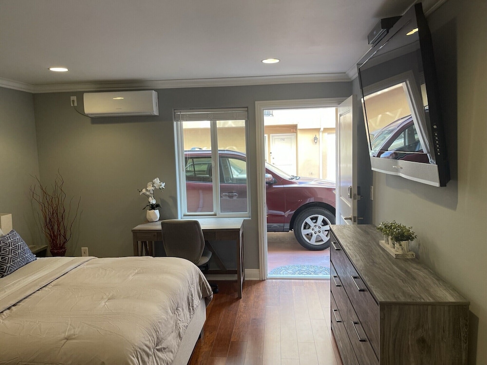 Lovely 1 Bedroom Lomita Apartment - Torrance, CA