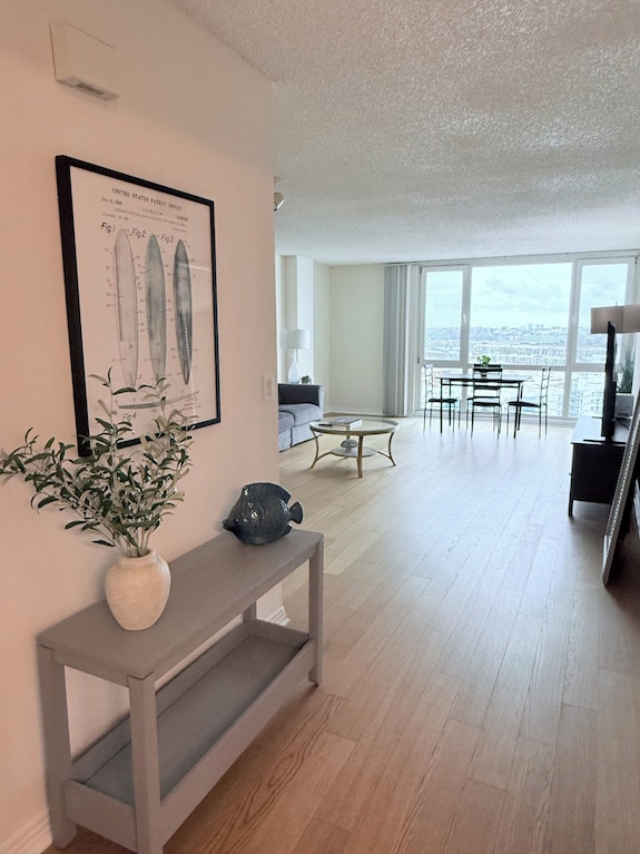 Bright 1 Bedroom With Sweeping Ocean Views - 머리나델레이
