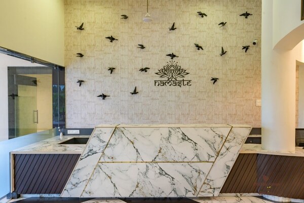 Prabhu Farms & Resorts By King's Kraft - Surendranagar