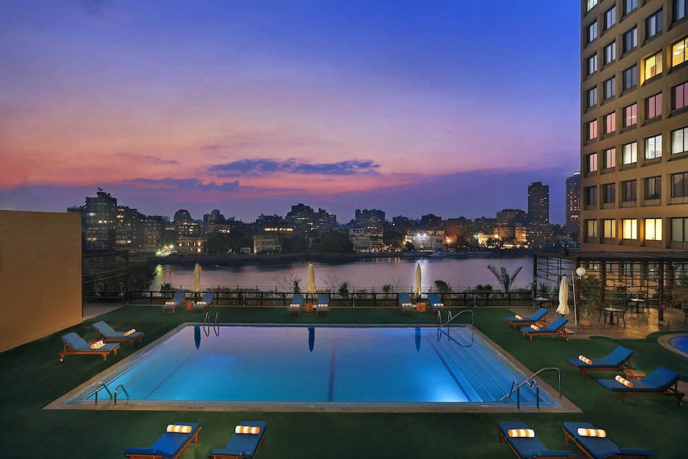 Cairo World Trade Center Hotel & Residences - El Cairo