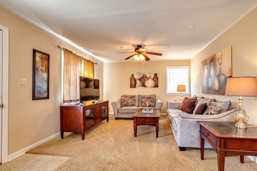 Blissful Bungalow Across From Lmu Campus - Harrogate, TN