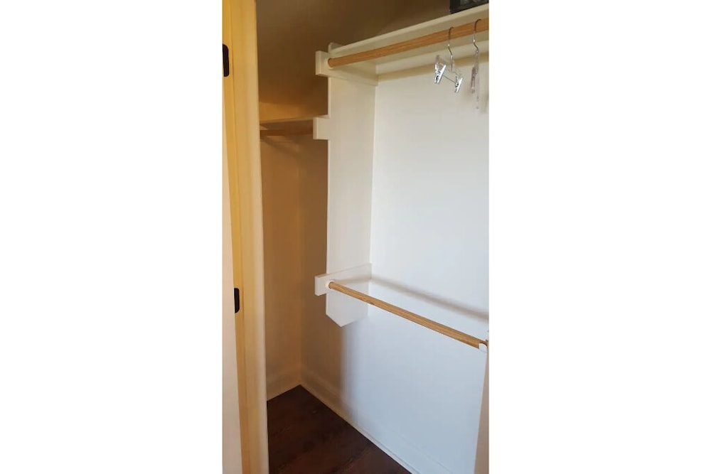 Quiet, Comfy Garage Apartment - Cedar Park, TX