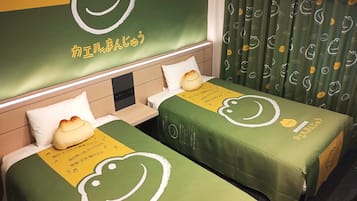 Quarto Twin, não fumadores (Classic Nagoya Souvenir Frog Manju) | Roupa hipoalergénica, secretária, Wi-fi grátis