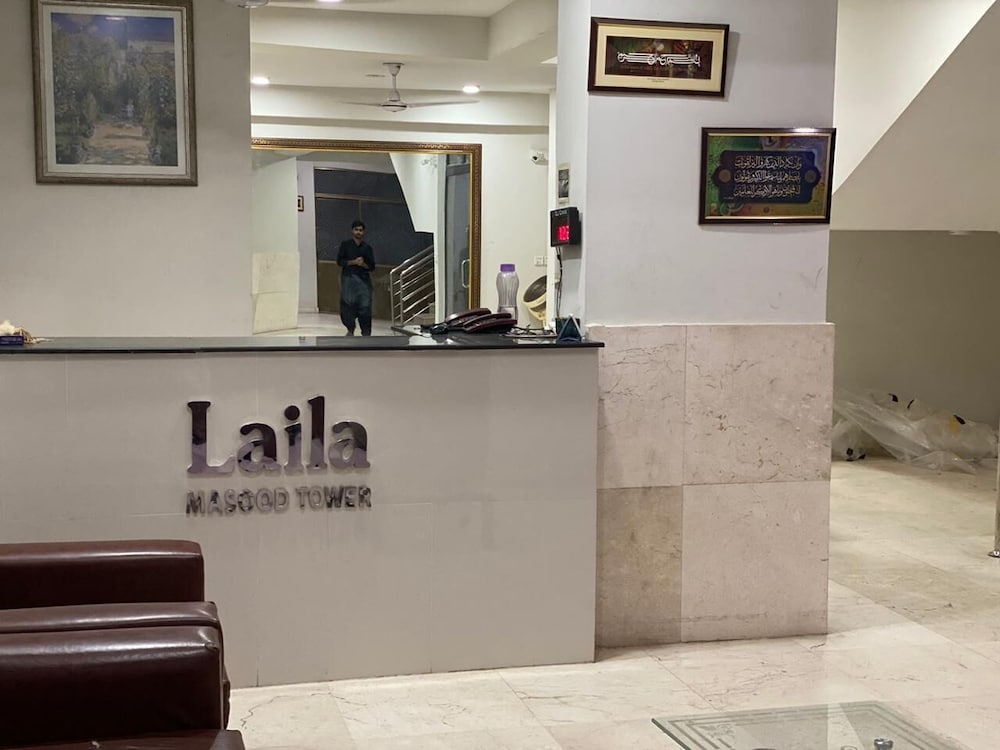 Zaha Homes-suite 3mz: 2br Family Apt With Pool - Karachi