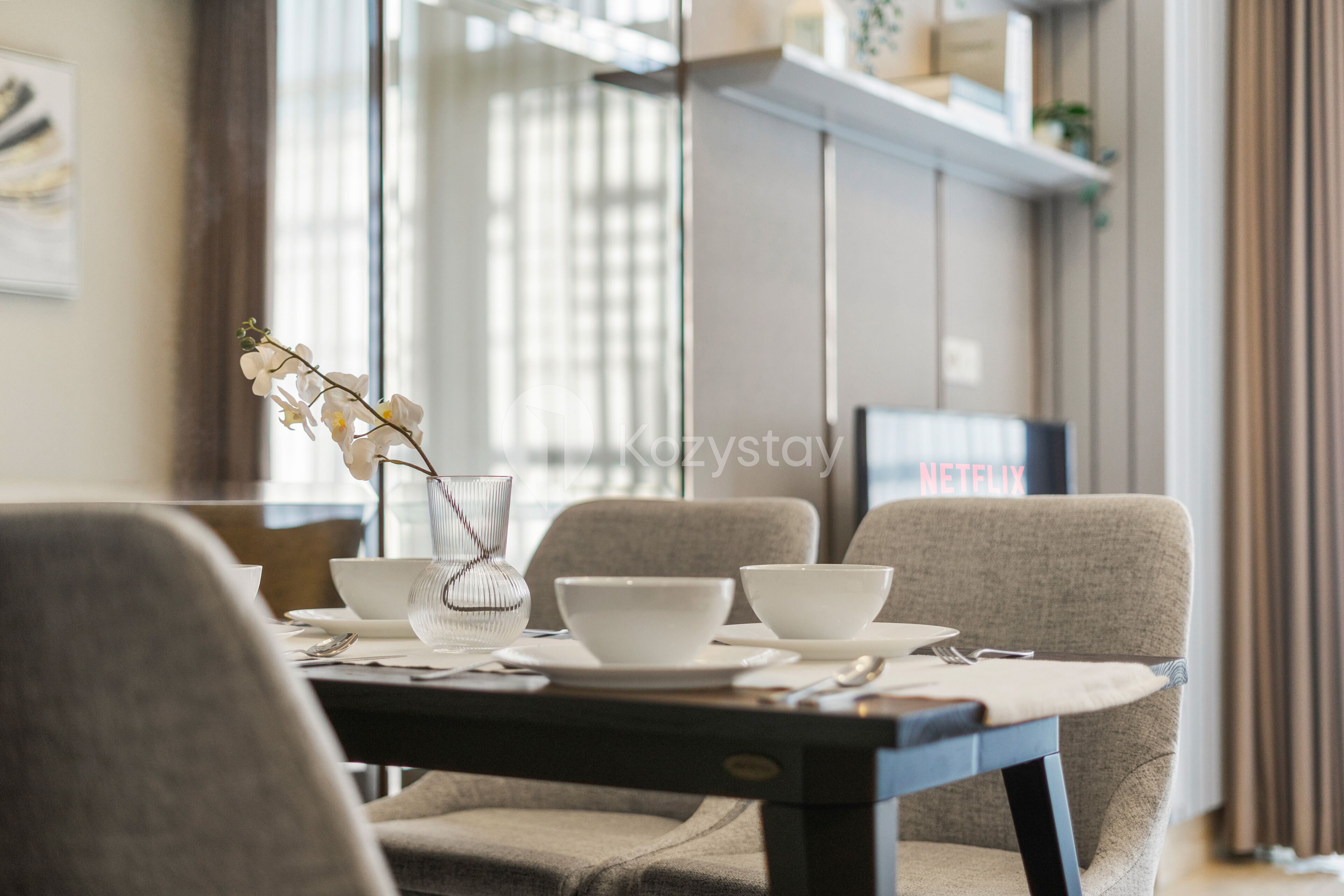 Apartamento, 2 quartos, vista para a cidade | Sala de jantar