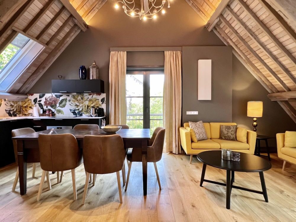 Pakasa Leiden - Leiden