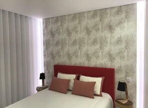 Villa Familiar | Roupa hipoalergénica, berços/camas para crianças grátis 