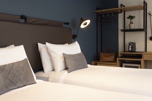 Roupas de cama antialérgicas, cofres nos quartos