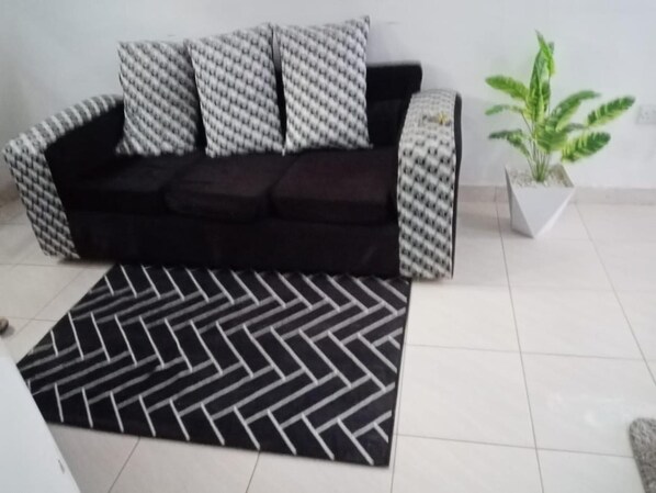 Estúdio | Área de estar | TV