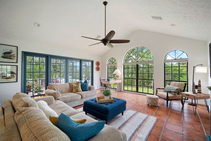 Our Encanto -Quiet Golf Course View-tampa Suburb - Plant City, FL