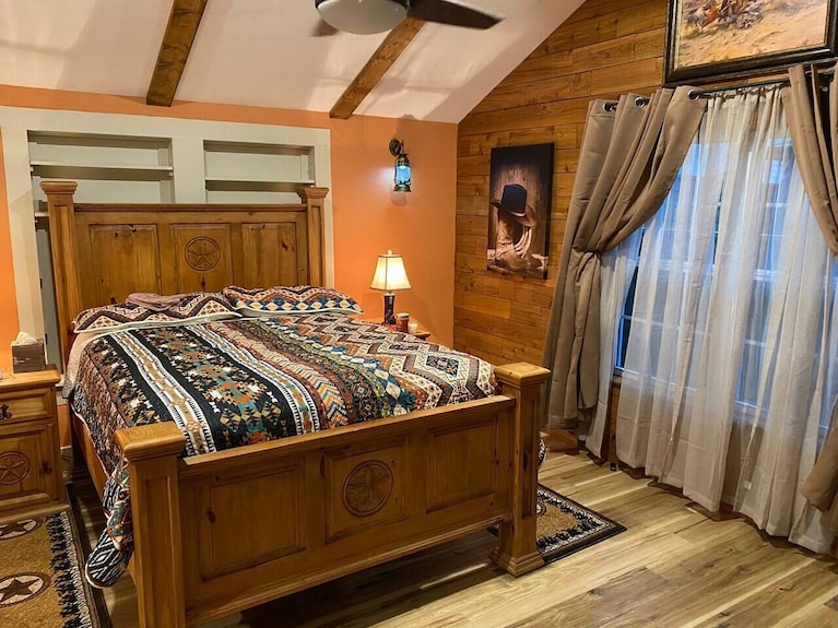 Stockyards-walk 1 Block To Stockyards-cowboy Cabin, Tcu Close By - Cultural District - Fort Worth