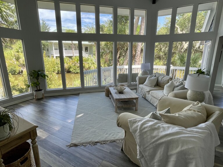 Wildlife Viewers Dream! Peaceful & So Clean, Golf Cart Incl., Pool Across Street - Fripp Island, SC