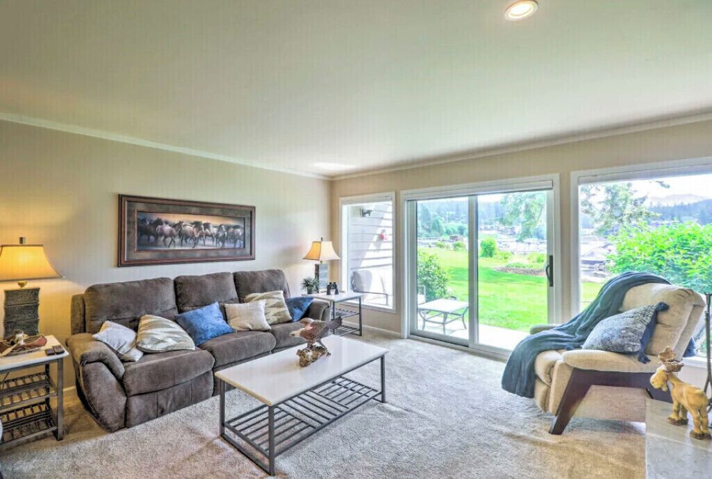 Waterfront Condo, Flathead Lake And Mountain Views! - Bigfork, MT