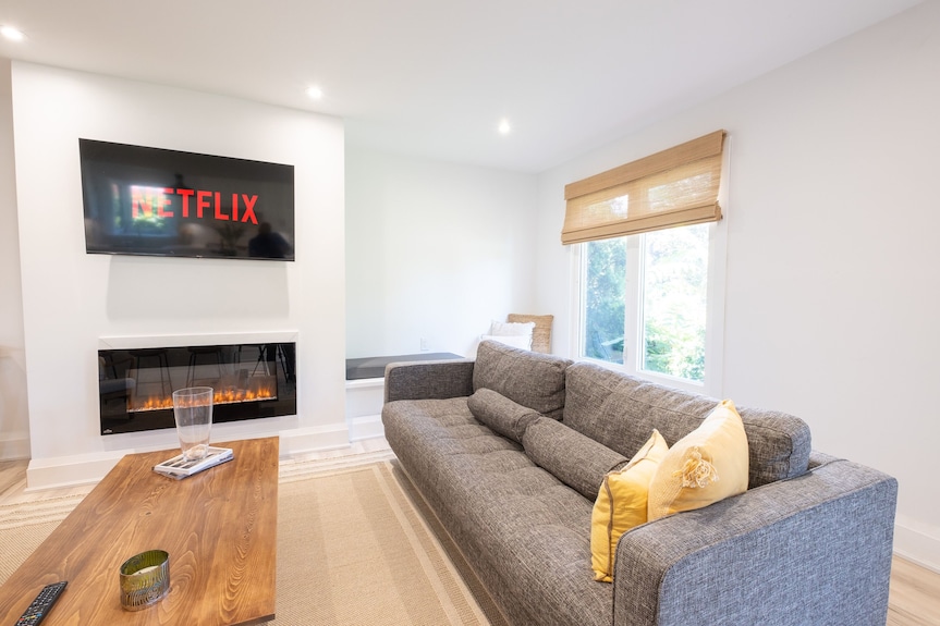 Experience The Retreat Home With Hot Tub And Ev Charge - Niagara-on-the-Lake