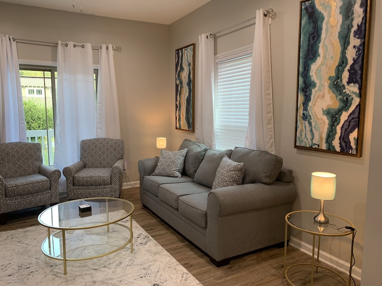 Your Private Urban Getaway Home Minutes To Uptown Charlotte Nc 3beds, 2 Bath - Charlotte, NC