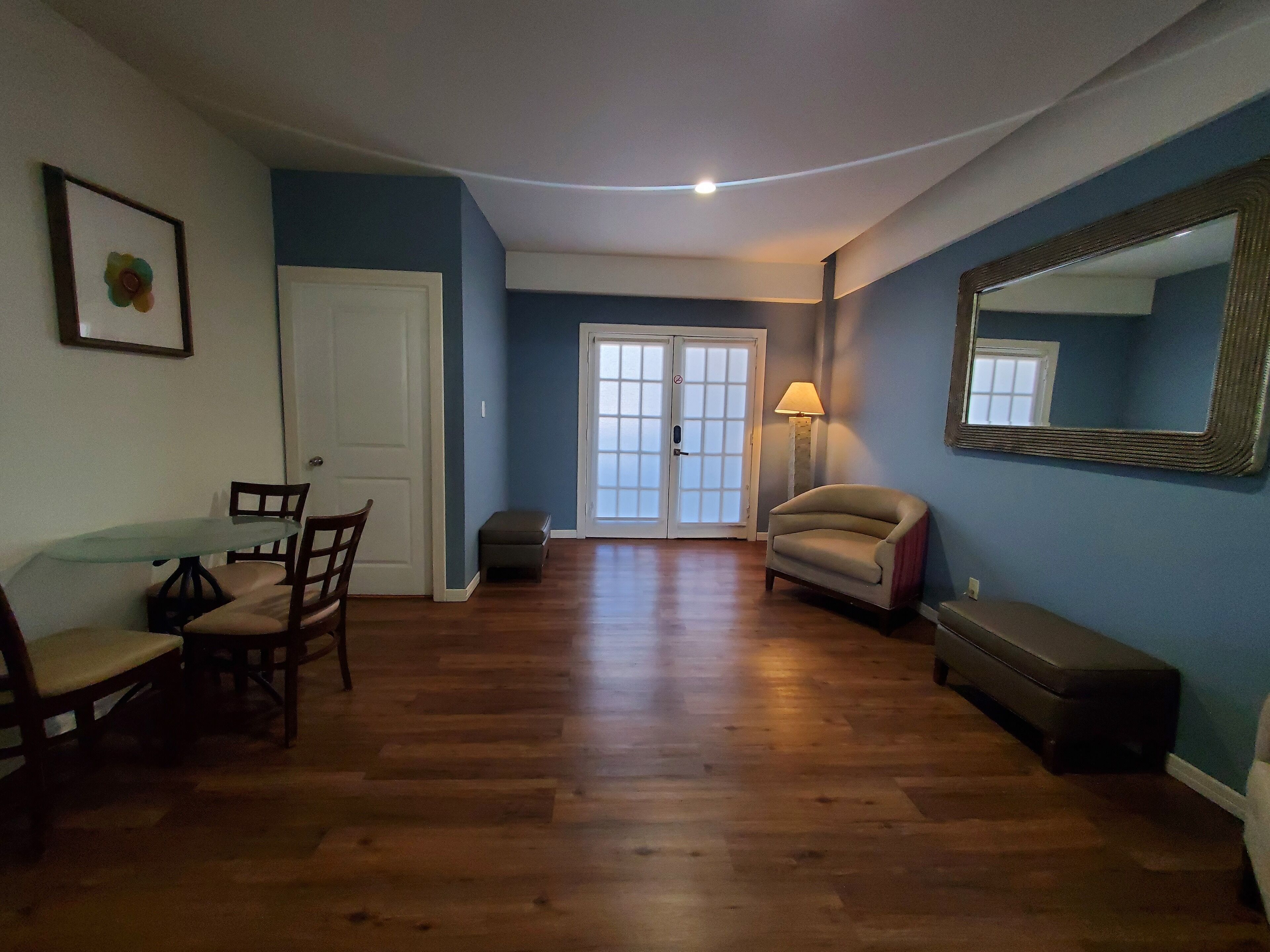 Modern 2 Bedroom Apartment By The Bullring - San Diego County, CA