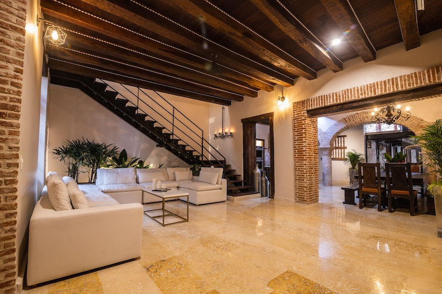 Casa Del Hidalgo - 7 Br Walled City Colonial Villa - Cartagena