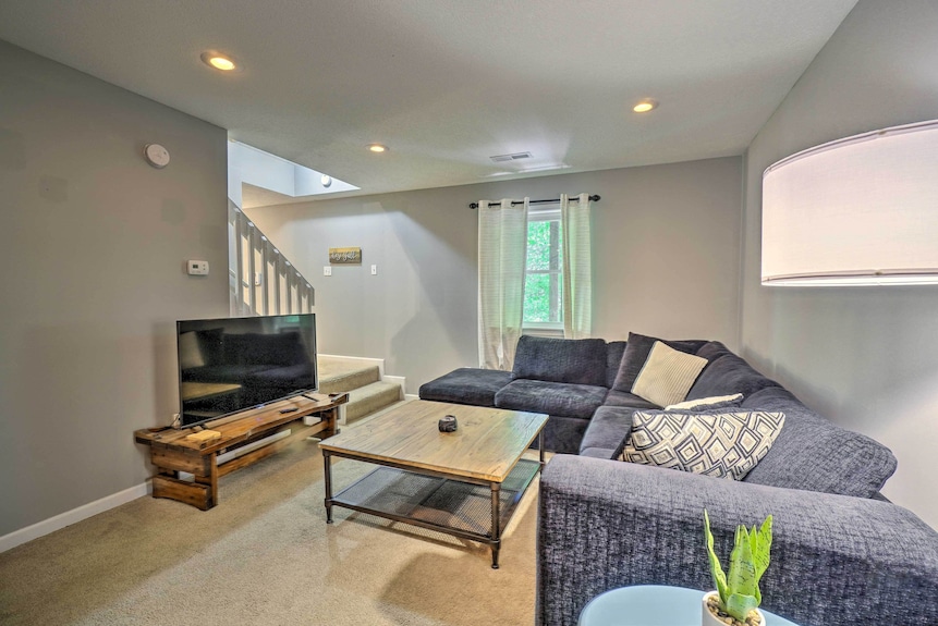 Peaceful Sevierville Home W/ Private Hot Tub! - Knoxville, TN