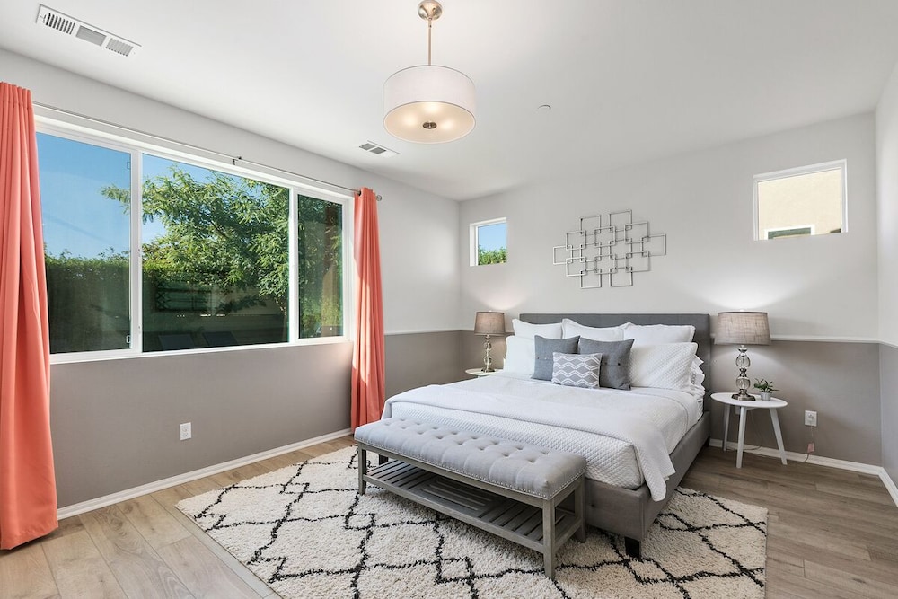 Private Pool Spa Game Room 3king Beds 8 Min Drive To Coachella - Indio, CA
