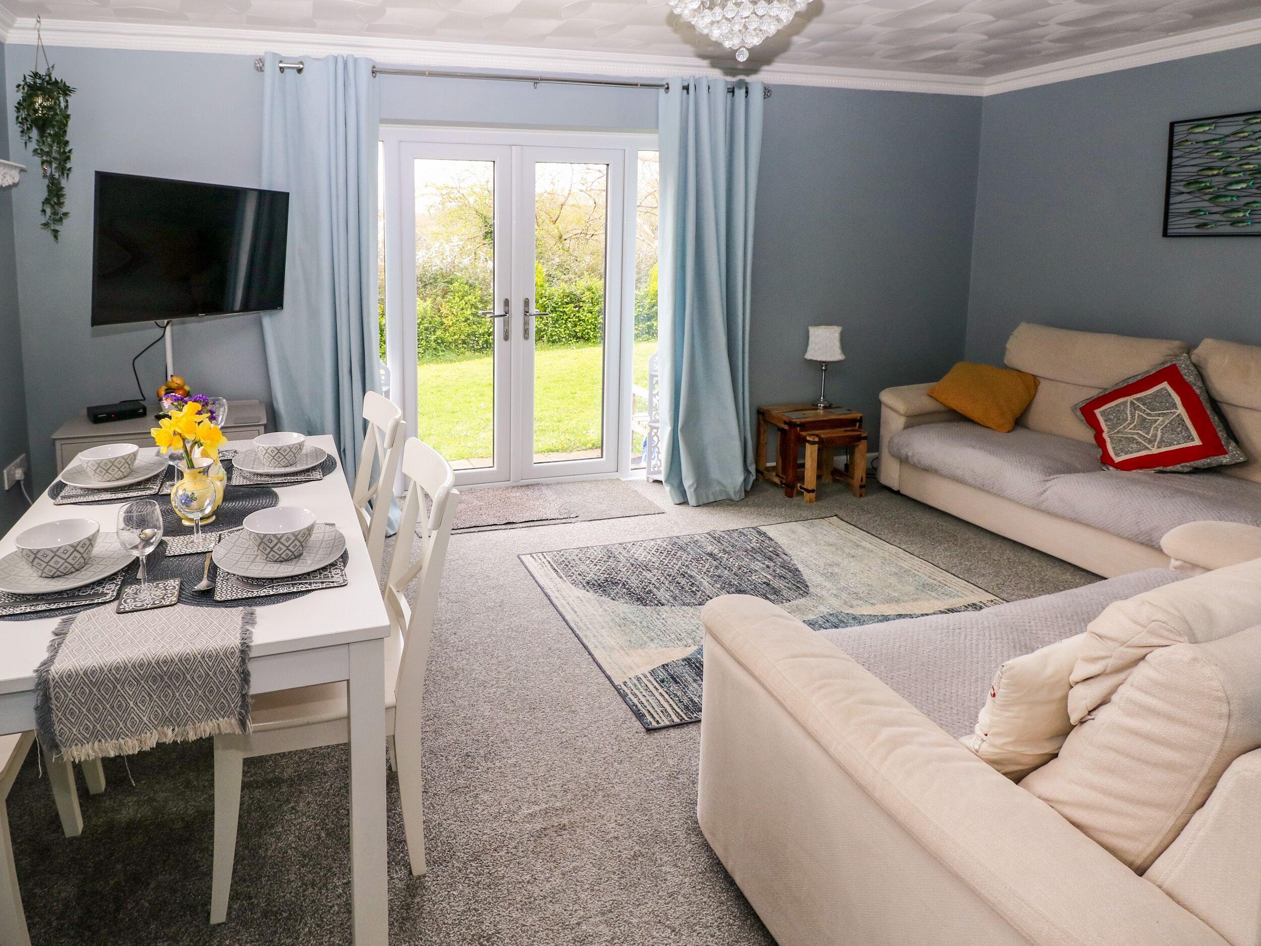 Clicketts Court, Pet Friendly, Character Holiday Cottage In Tenby - Manorbier