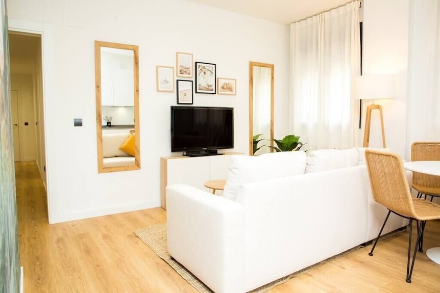 Luminoso Apto Nuevo - Zona Verde/apacible/wifi/tv - Valladolid, España