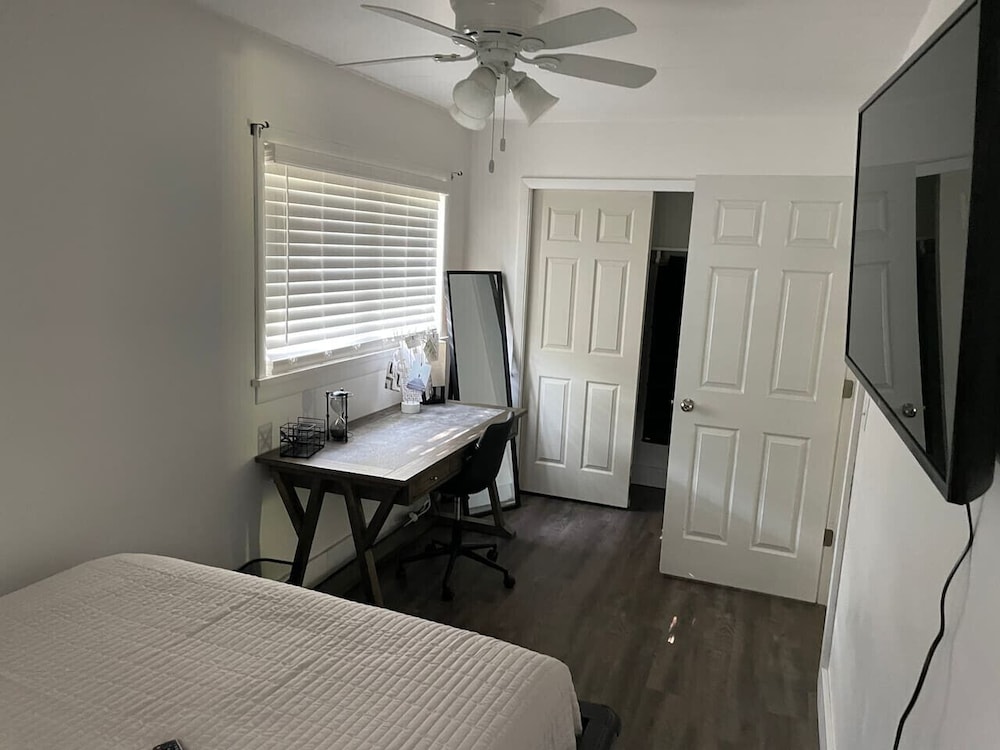 Lovely 1 Bed Room Apartment, All To Yourself. - Gary, IN