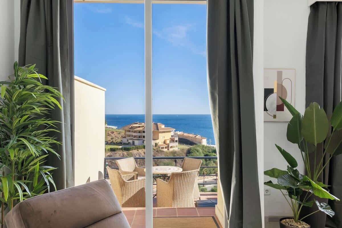 Stunning Townhouse With Pool, Gym And Seaviews By Costarentals - Ref 162 - Fuengirola