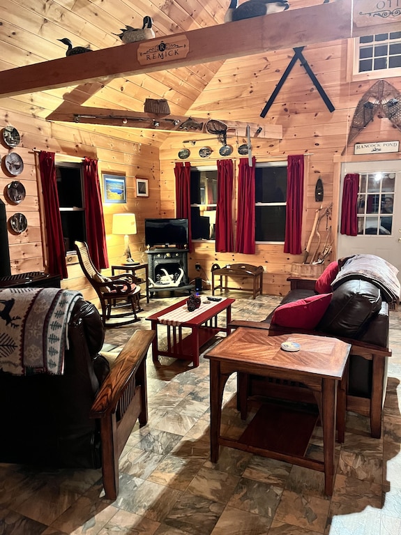 Knotty Pine Log Cabin - Boating, Fishing, Atv Trails And Hiking! - 덴마크