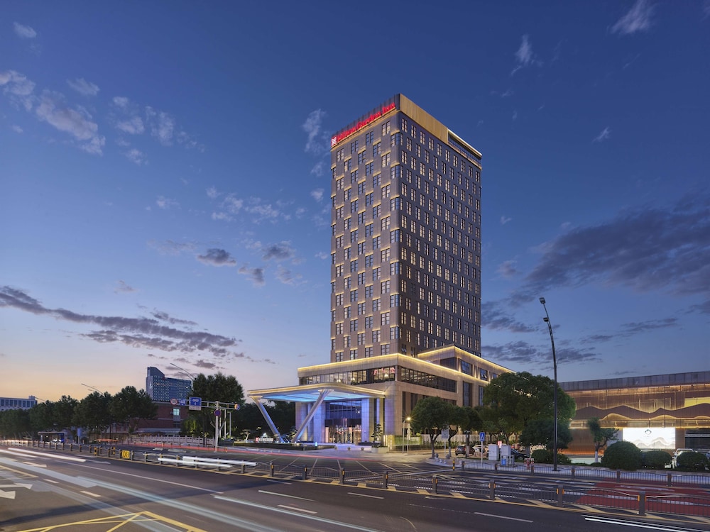 Hilton Garden Inn Jiaxing Xiuzhou - Jiaxing