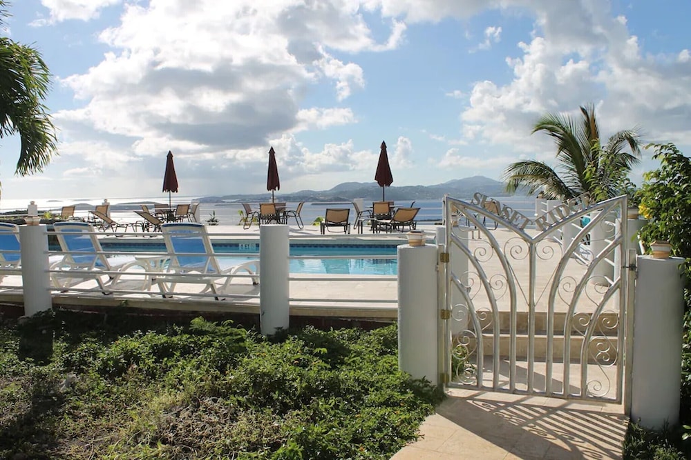 Sunset Ridge Villas Unit D - Cruz Bay