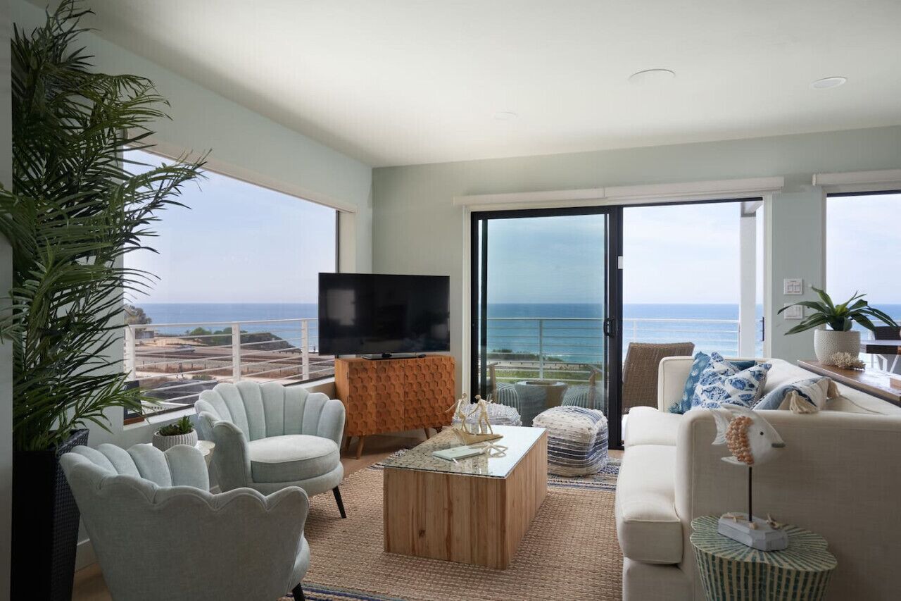 Cardiff View Bungalows Great For Large Group - Encinitas, CA