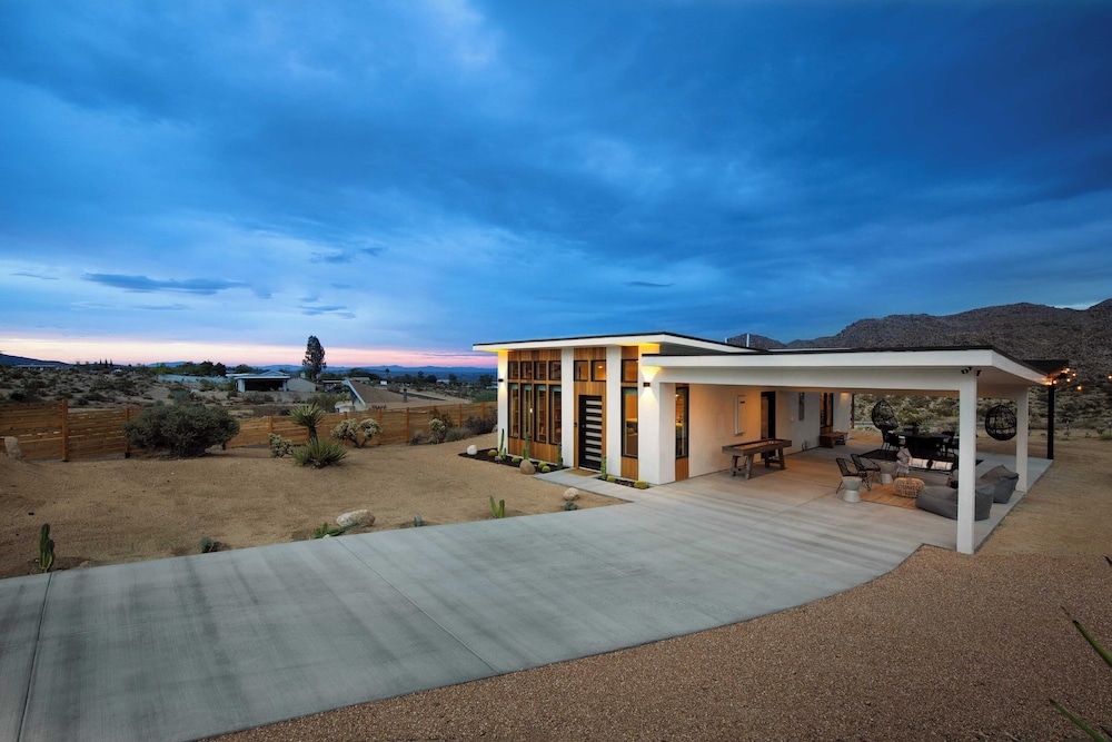 Chicory By Avantstay Modern Desert Retreat W/ Hot Tub - Joshua Tree, CA