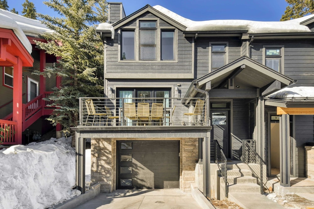 Webster By Avantstay | ️ Central Location W/ Hot Tub And Patio - Park City, UT