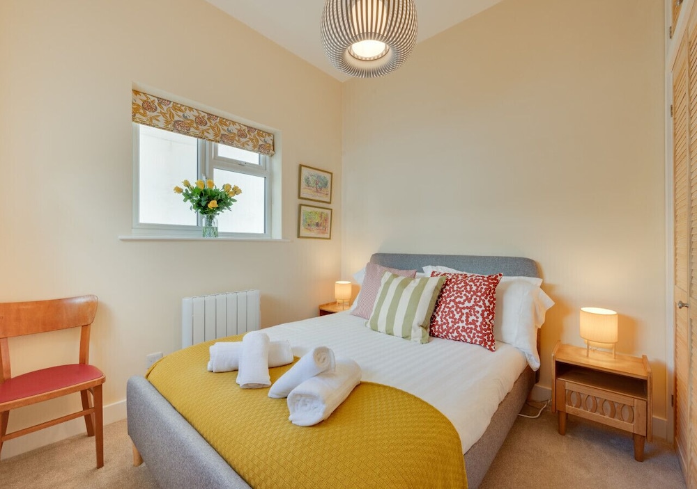 Emily's - Dos Habitaciones Piso, Capacidad 4 - Dartmouth