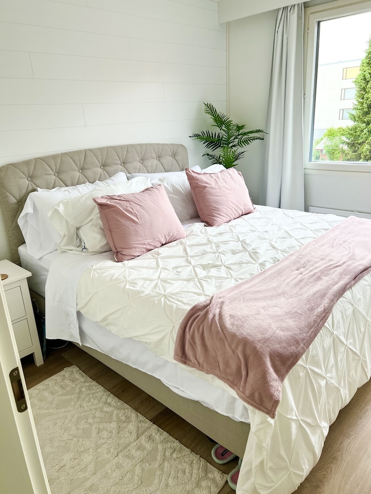 Modern Condo Close To All The Amenities- 5 Min Walk To The Marina - Kotka