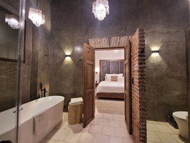 Suite Superior | 1 quarto, roupa de alta qualidade, edredões de penas