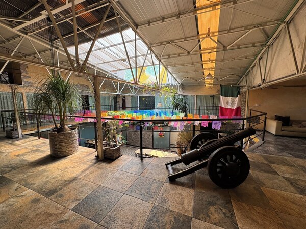 Downtown Treasure Place - Mexico City