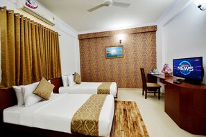 Quarto Twin Premium, 2 camas individuais, Vista para a cidade | Vista do quarto