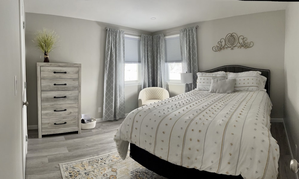 Country Retreat - Grand Island, NY