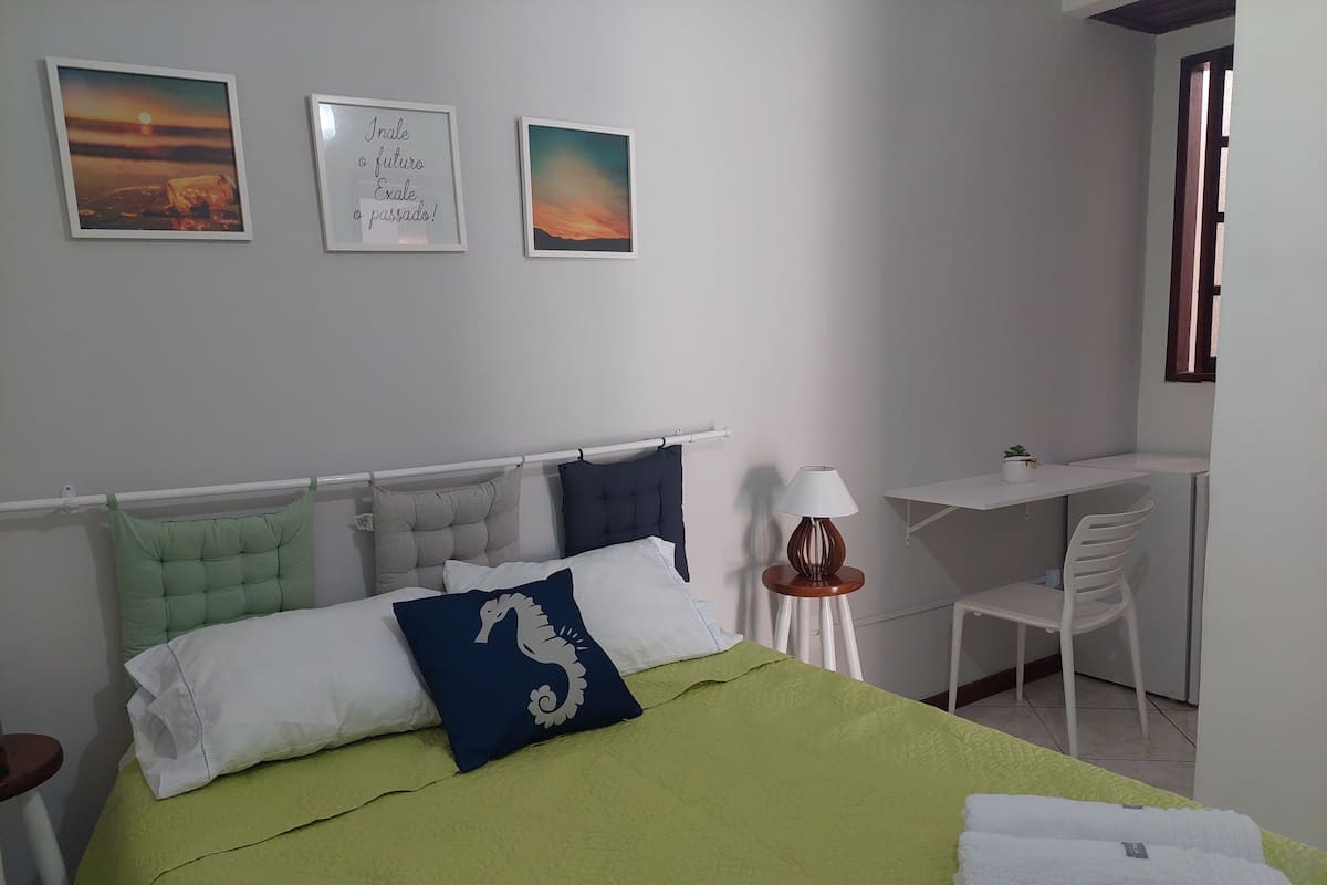 Quarto Clássico, 1 cama de casal | Wi-fi grátis