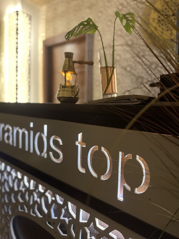 Pyramids Top Success Result - Égypte