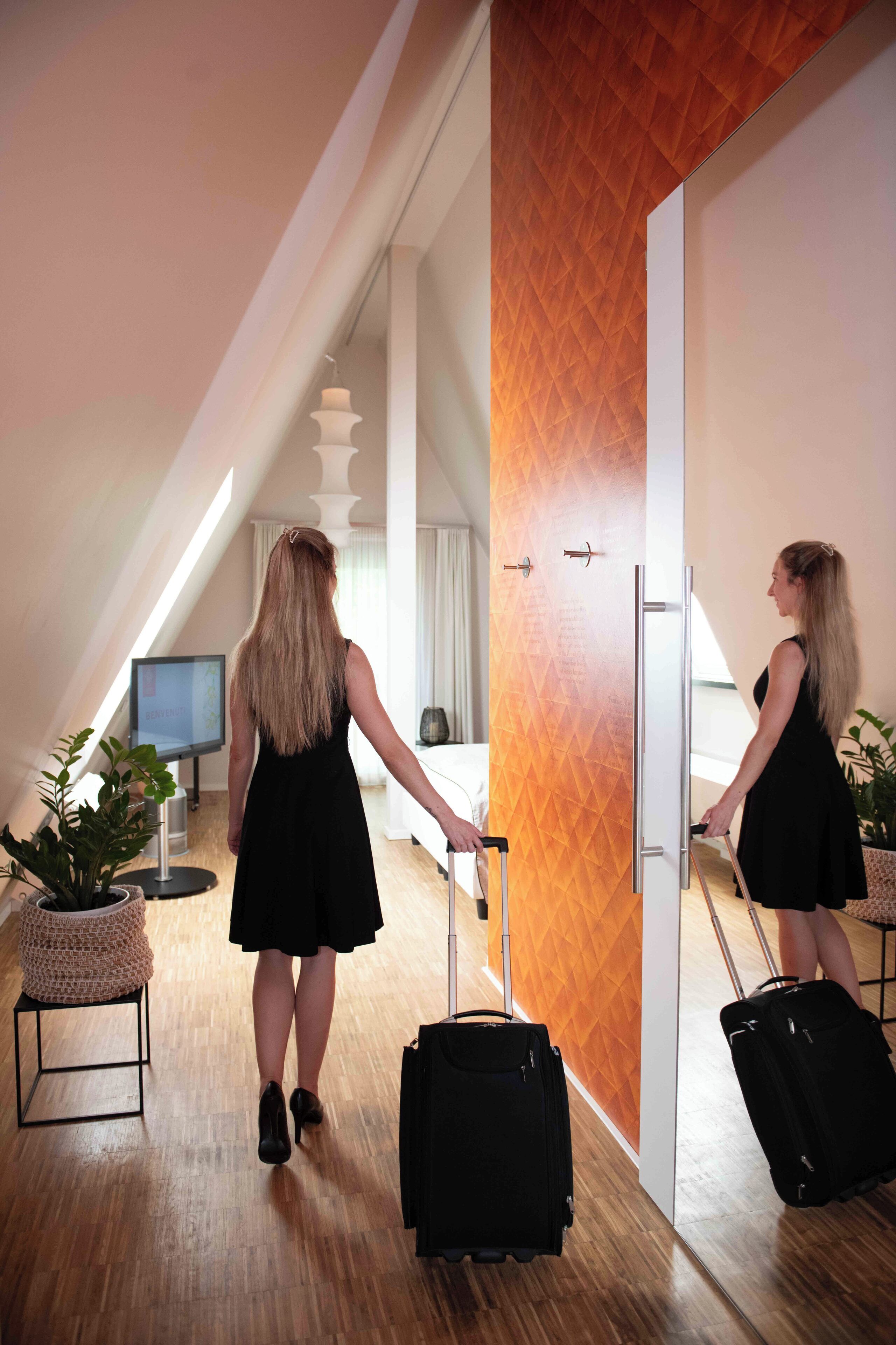 Estúdio superior | Roupas de cama antialérgicas, cofres nos quartos