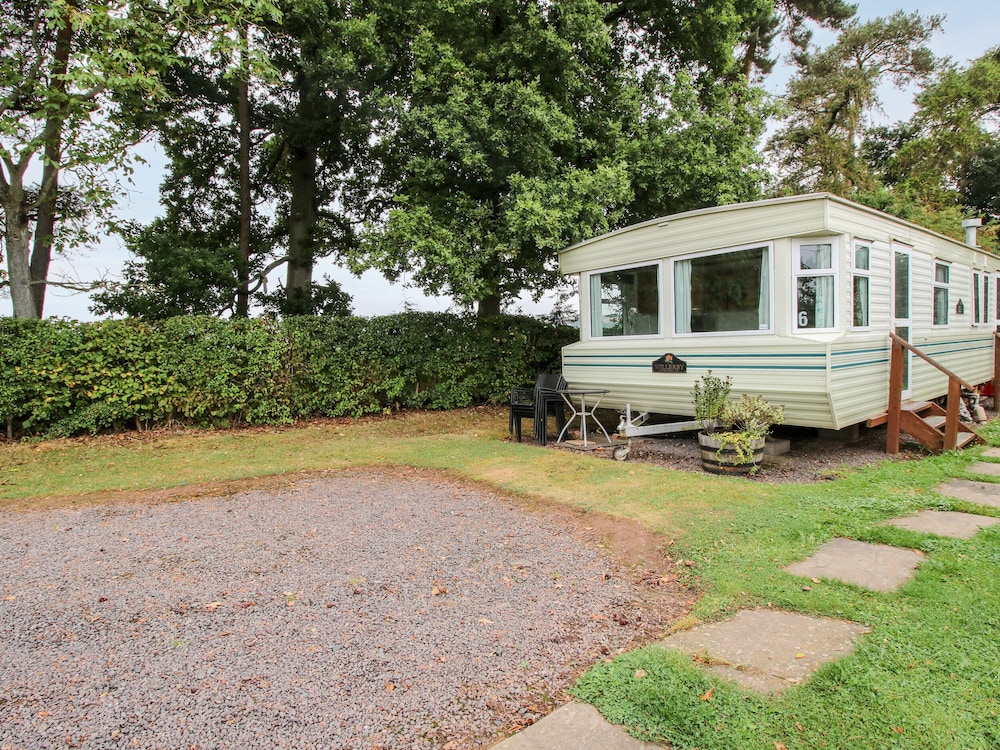 6 Old Orchard - Shropshire