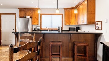 Casa (2 Bedrooms) | Interior