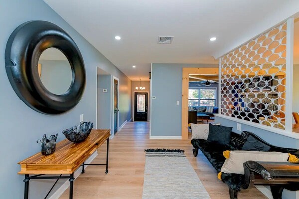 *New* Catskills Brick House W\/hot Tub\/game Rm Etc! - Monticello, NY