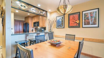 Casa (2 Bedrooms) | Interior