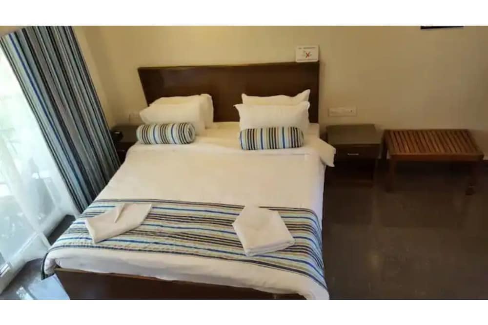 Pool View Studio Apt In Santana Beach Resort - Goa