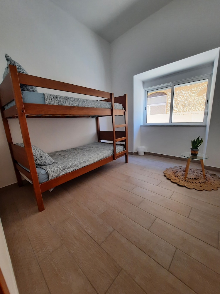 Hostel In Portimão City Centre - Alvor